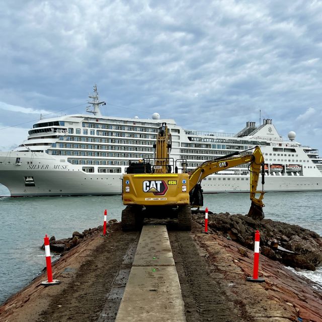 Eastern Breakwater Shortening - CivilPlus Constructions Pty. Ltd